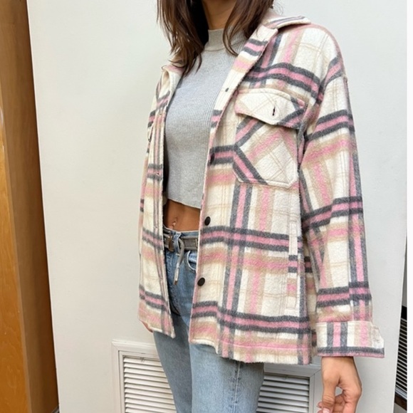 Zara | Jackets & Coats | Zara Ivory Pink Plaidcheck Acrylic Woolblend ...